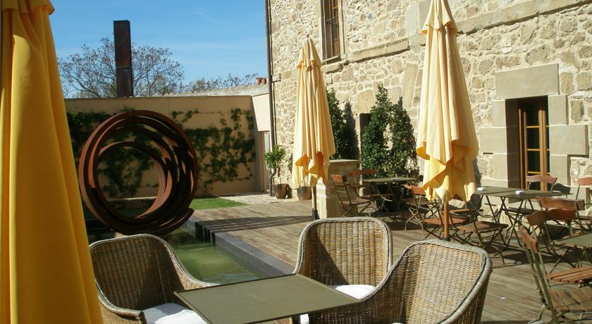 TOP 10 Hoteles Rurales con Encanto que no debes perderte. - Nomolesten.com