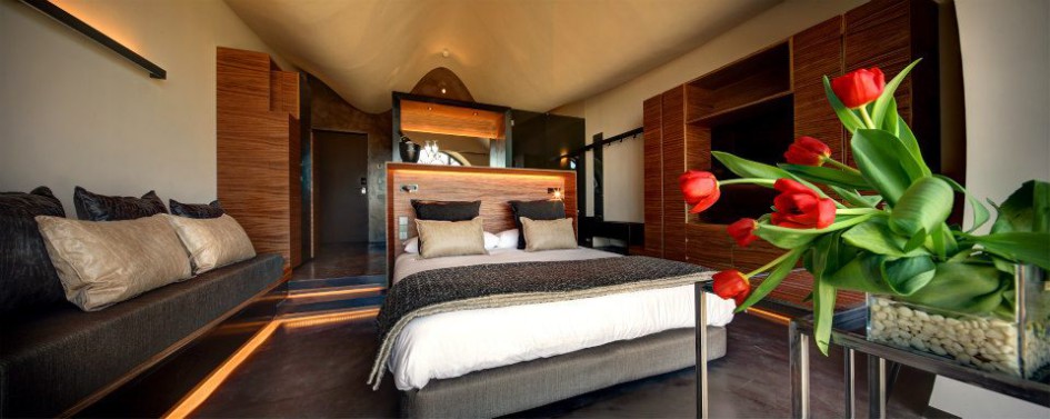 TOP 10 Suites para una Escapada Romántica Deluxe. - Nomolesten.com